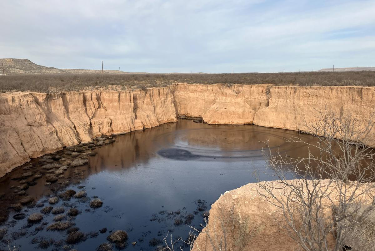 An abandoned West Texas oil well has created a 200-foot-wide sinkhole – The Gilmer Mirror